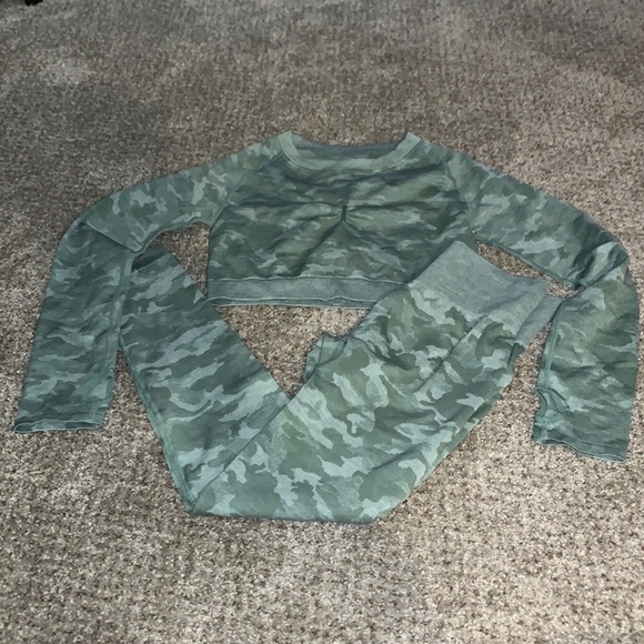 Other | Camouflage Twopiece Workout Set | Poshmark